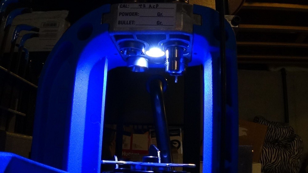 Inline Fabrication - L.E.D. Light Kit with Skylight for Dillon 550 ...